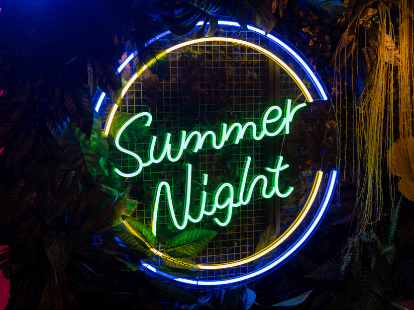 Custom Neon Signs UK | Affordable Neon Lights – Free Delivery